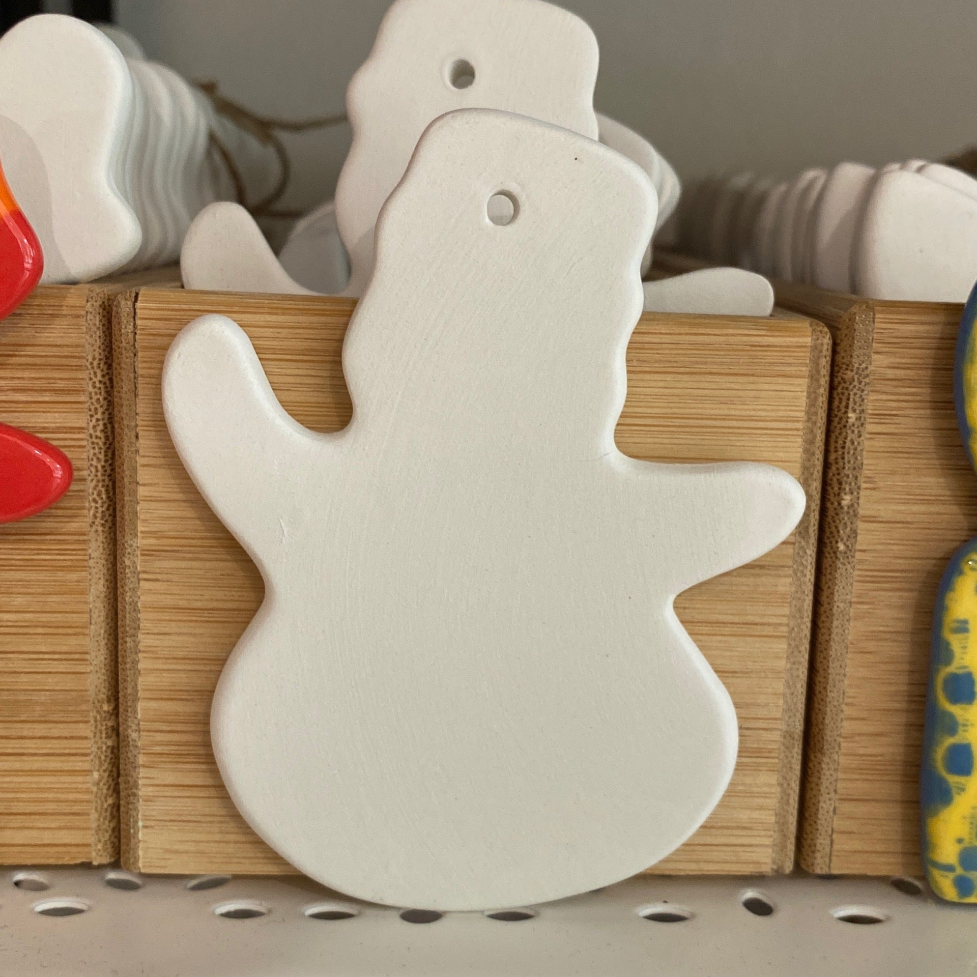 Flat snowman ornament | Pinta Crafts